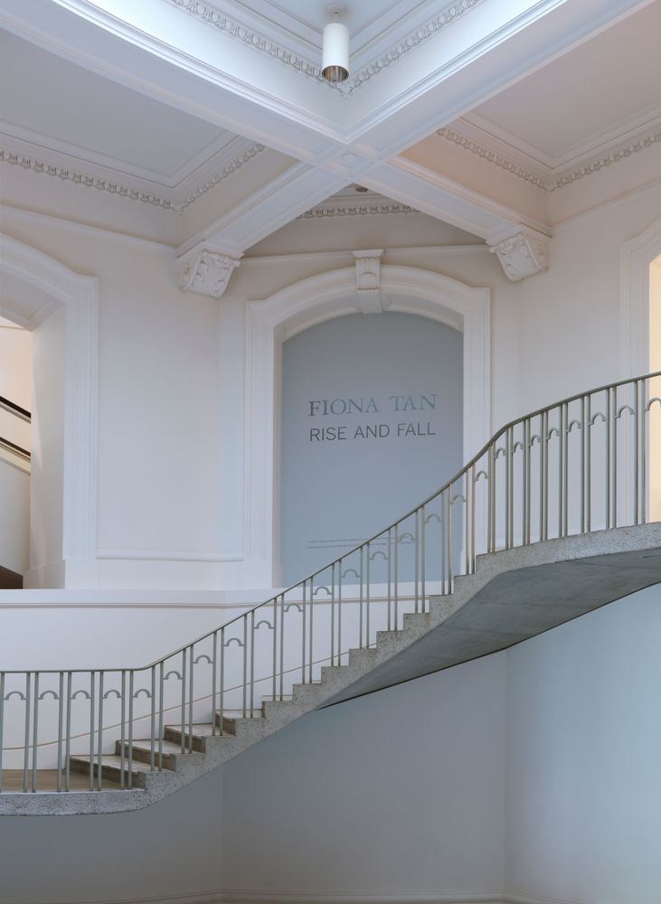 Fiona Tan – Fiona Tan - Rise and Fall, Vancouver